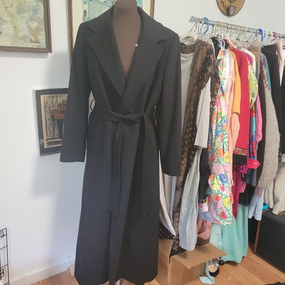 Katherine Kelly | Jackets & Coats | 0 Cashmere Black Full Length Wrap ...